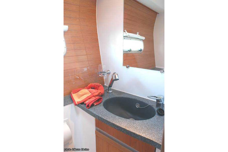 Privilège 585 (3Cab), SailingYacht, Catamaran, Alliaura Marine