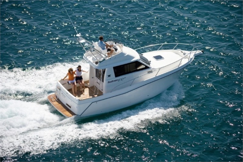 Unique Charter-Motoryacht Rodman Fly 870